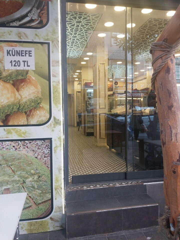 Kafe Emirli Baklava, İstanbul, foto