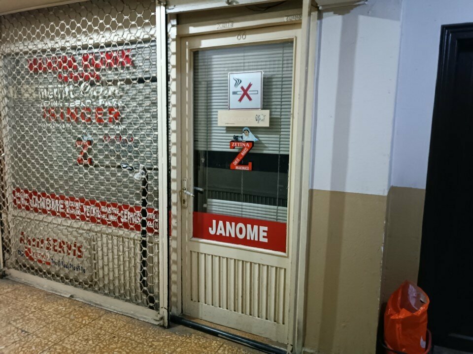 Dikiş ve örgü makinaları Makina Klinik, Bursa, foto