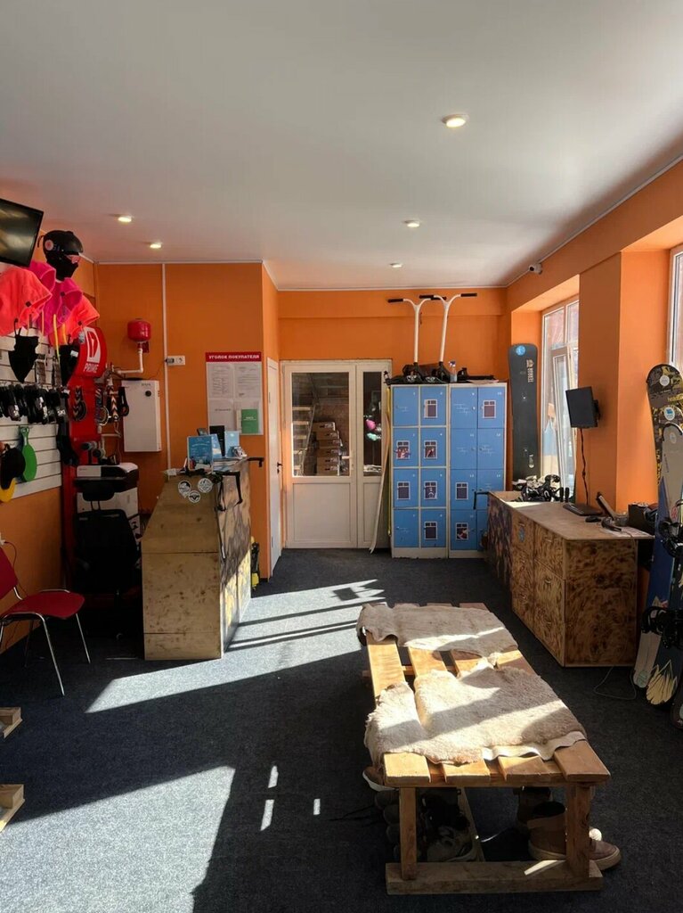 Kiralama noktası Getski. me, Karaçay‑Çerkez Cumhuriyeti, foto