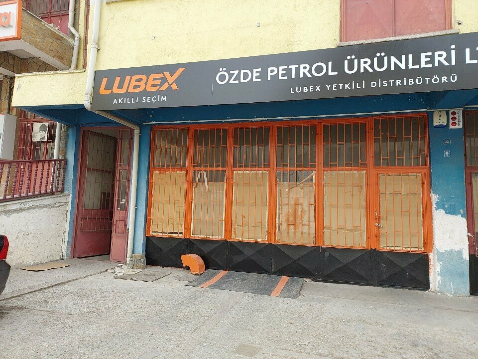 Petrol ürünleri üreticileri Özde, Ankara, foto