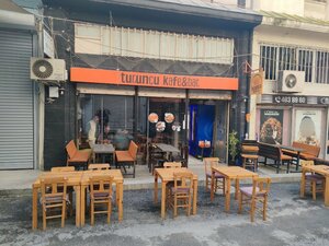 Turuncu Kafe & Bar (İzmir, Konak, Akdeniz Mah., 1339 Sok., 4), kafe  İzmir'den