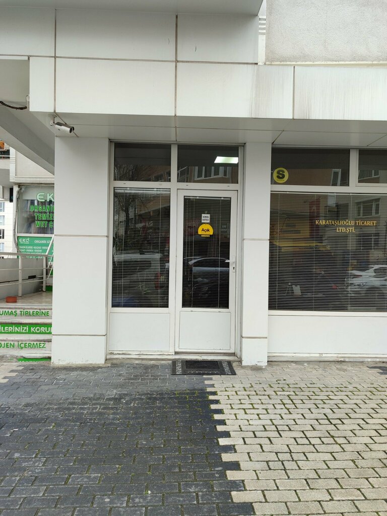 Otomobil satış galerileri Karataşoğlu Ticaret, İstanbul, foto