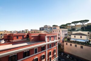 The Spring House Hotel Rome Vatican, Tapestry Collection Hilton (Via Mocenigo No:7), otel  Roma'dan