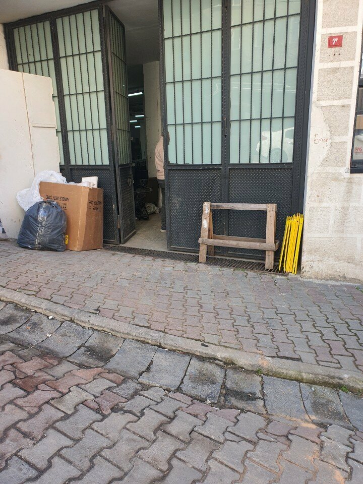 Mobilya fabrikaları Emekoğulları Mimari Mobilya, İstanbul, foto