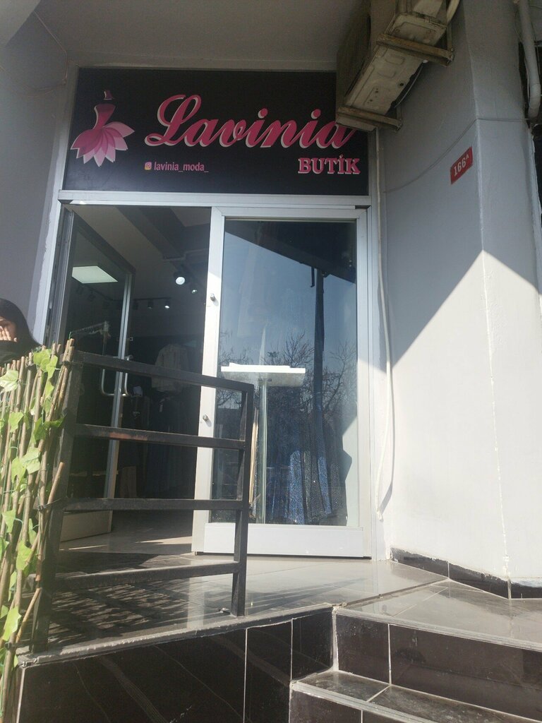Giyim mağazası Lavinia Butik, İstanbul, foto