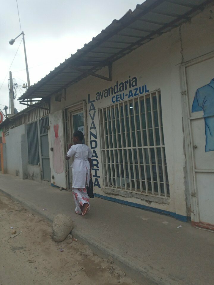 Çamaşırhaneler Lavandaria, Loanda, foto