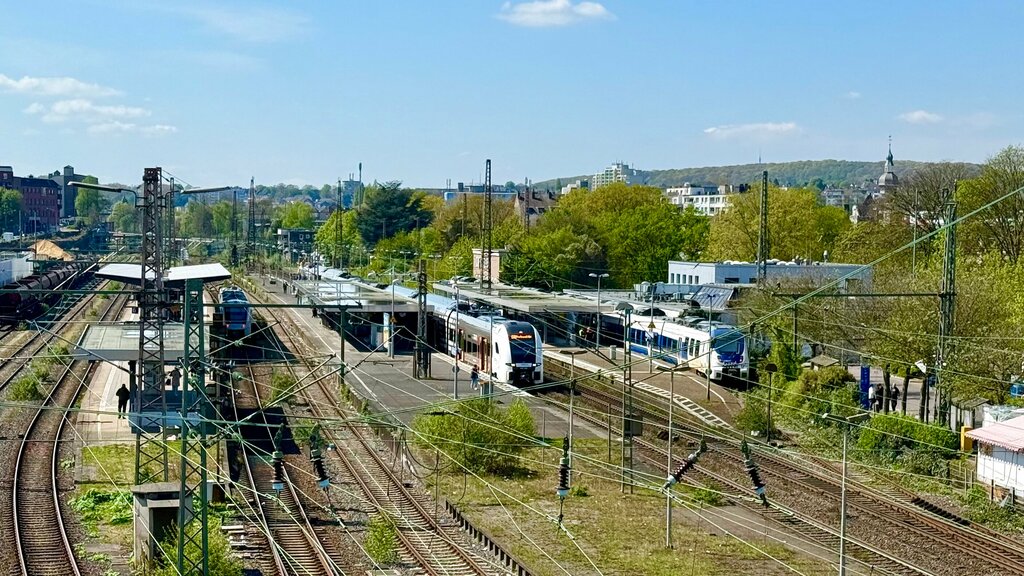 Tren istasyonu Wuppertal-Oberbarmen, Wuppertal, foto