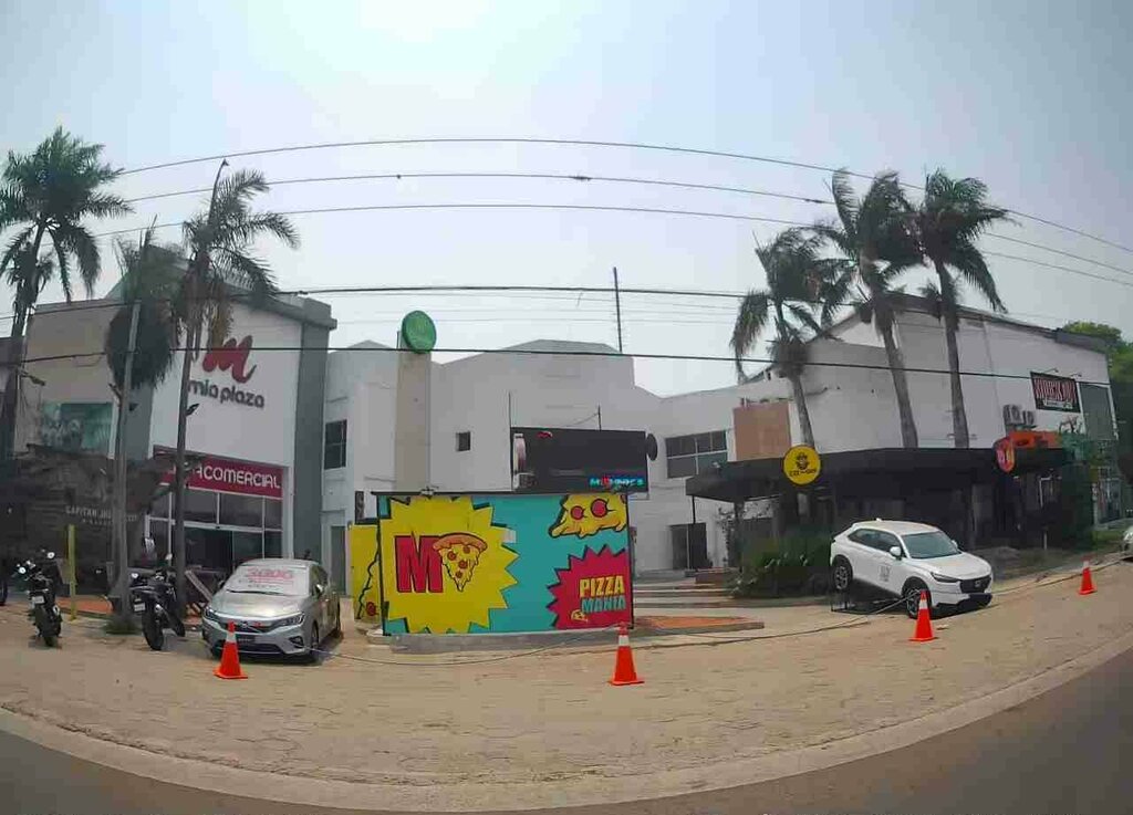 Fast food Pizza manía, Santa‑Krus, foto