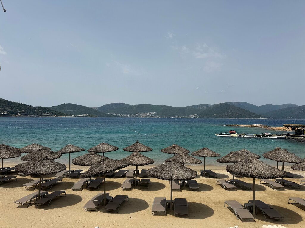 Plaj The Plaza Bodrum Otel Plajı, Bodrum, foto