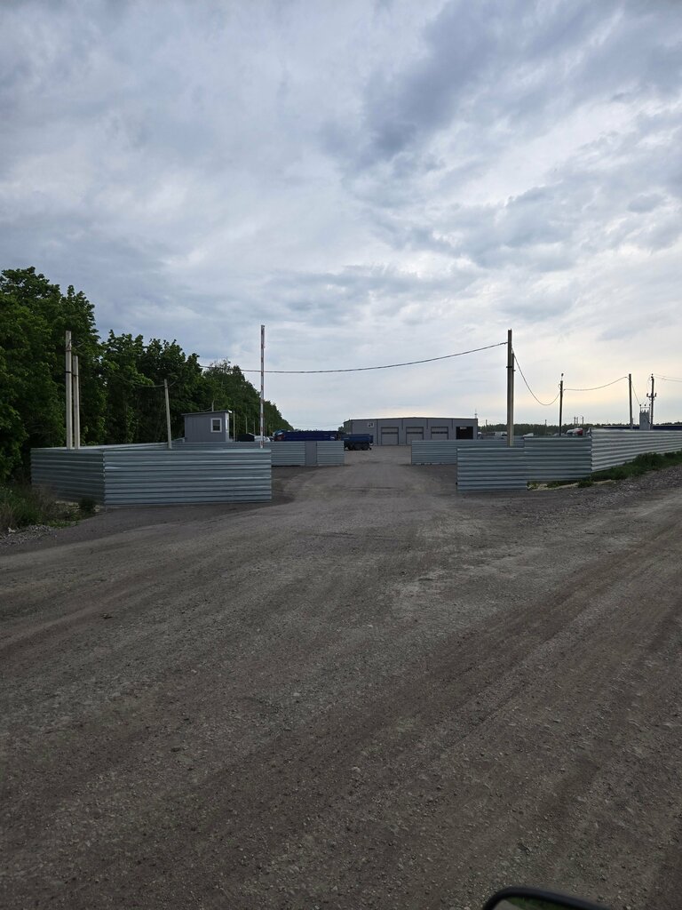 Jant ve lastikçiler Грузовой и легковой шиномонтаж, Lipetskaya oblastı, foto