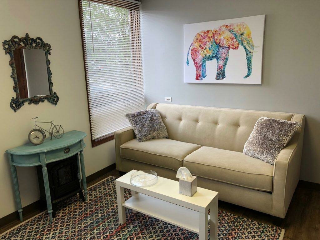 Aile danışmanlığı Pivotal Counseling Center, İllinois, foto