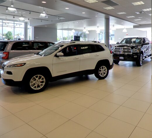Otomobil satış galerileri Doug Smith Chrysler Dodge Jeep Ram, Utah, foto