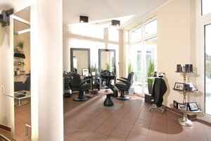Haarstudio Höhn Friseur & Barbier in Taunusstein (Mühlfeldstraße No:22, Taunusstein), kuaförler  Taunusstein'dan