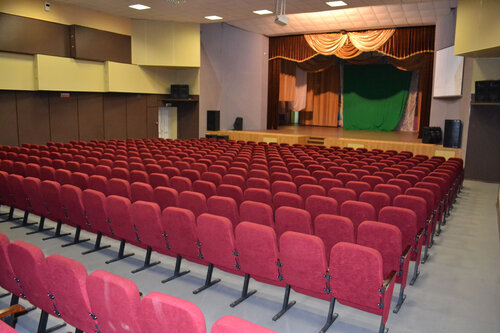 Çok amaçlı spor tesisleri Nyandomsky tsentr Kultury i Sporta, Niandoma, foto