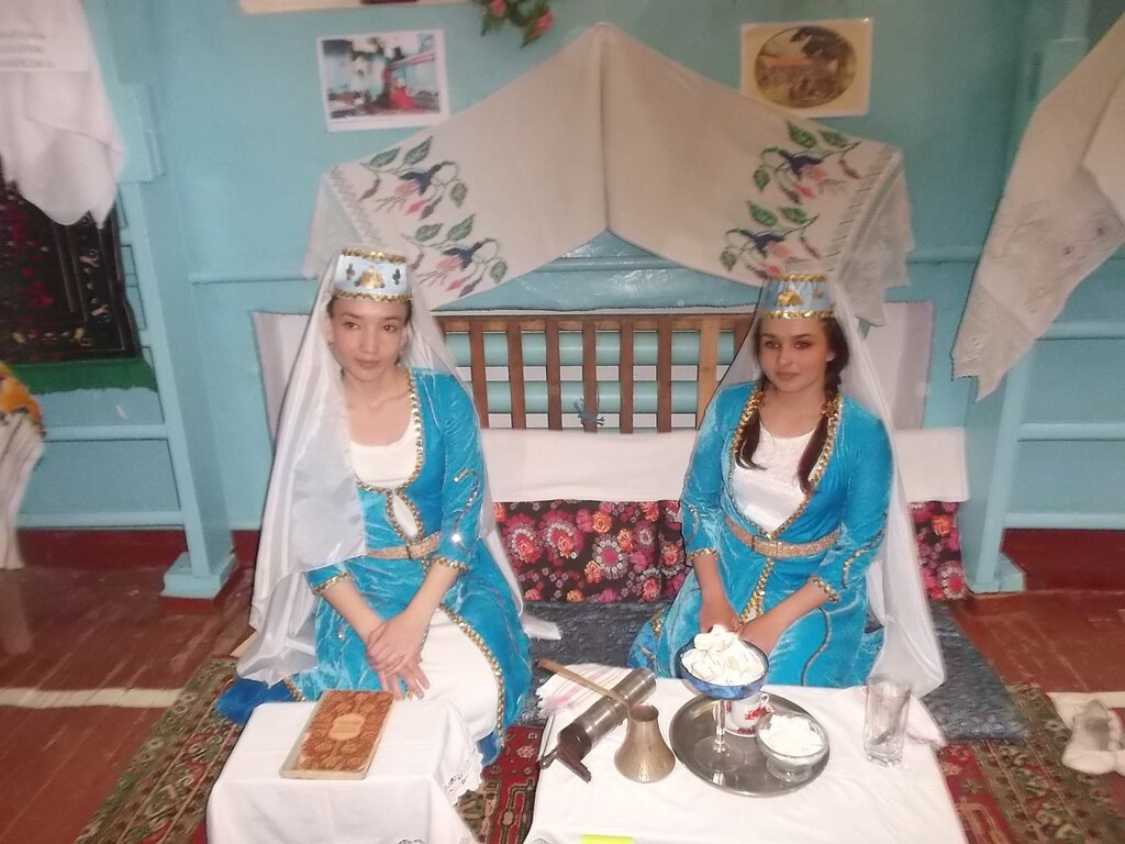 Kütüphaneler Дмитриевская сельская библиотека, Kırım Cumhuriyeti, foto