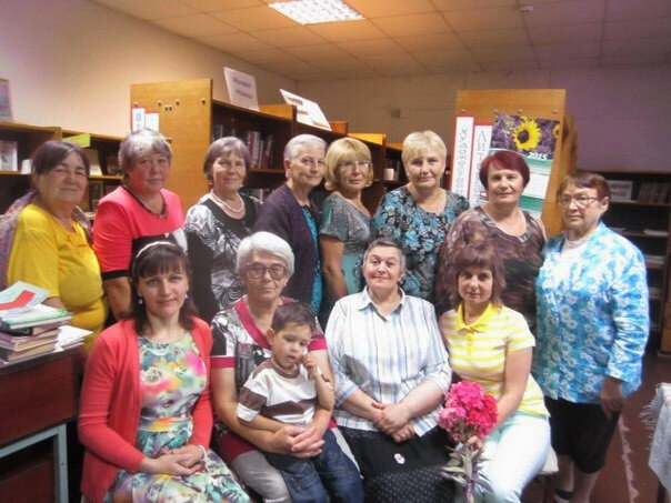 Kütüphaneler Bobinskaya selskaya biblioteka-filial, Mku Slobodskaya tsentralizovannaya bibliotechnaya sistema, Kirovskaya oblastı, foto