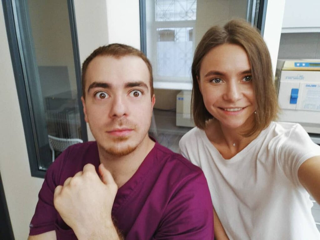 Özel ağız ve diş sağlığı klinikleri ve muayenehaneleri Клиника Марата Гусейнова, Saint‑Petersburg, foto