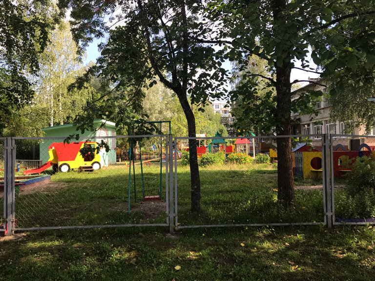 Anaokulları Федотовская средняя школа, дошкольное отделение, Vologodskaya oblastı, foto