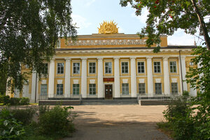 Волжский краеведческий музей (Kommunisticheskaya ulitsa No:4Б), müzeler ve sanat galerileri  Volzhsk'tan