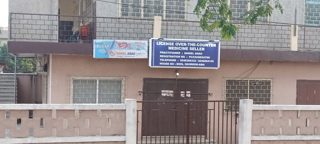 Eczaneler License Over The Counter Medicine Seller Daniel Anao, Akra, foto