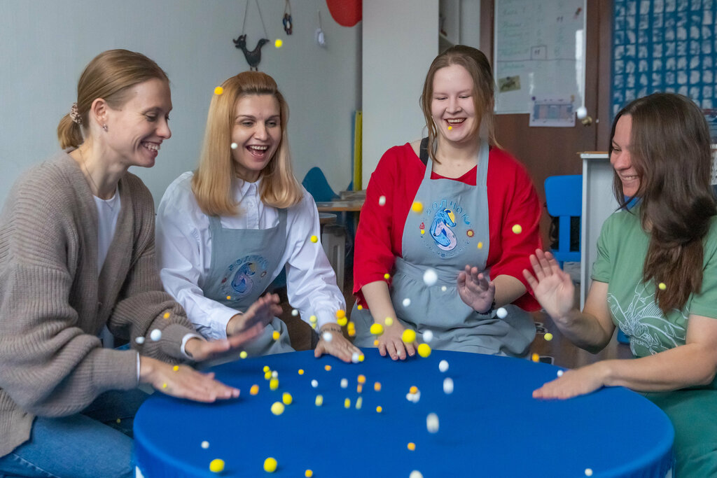 Çocuk gelişim merkezleri Волчок серый бочок. Детское развивающее пространство, Moskova, foto