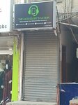 The accessory station (Alamgir Road No:11), cep telefonu ve aksesuarları satış mağazaları  Karaçi'den