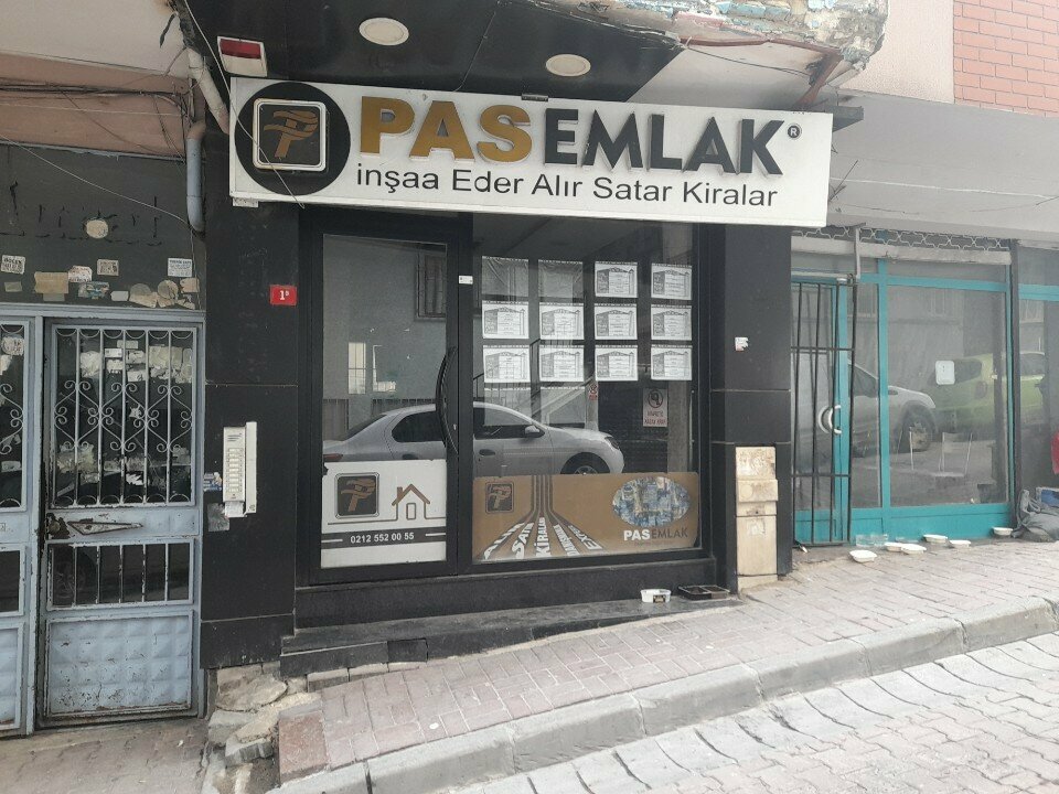 Emlak ofisi Pas Emlak, İstanbul, foto