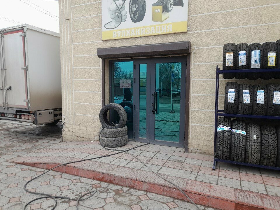 Oto lastik tamiri Gluing, Kızılorda, foto