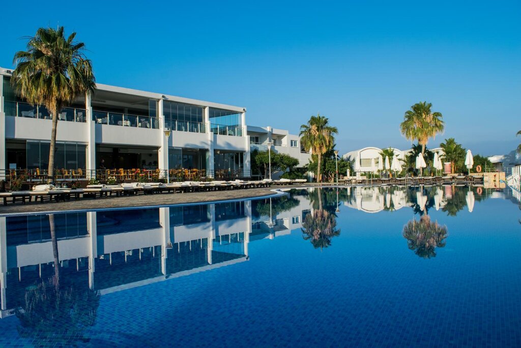 Otel Theo Sunset Bay Holiday Village, Baf İlçesi, foto