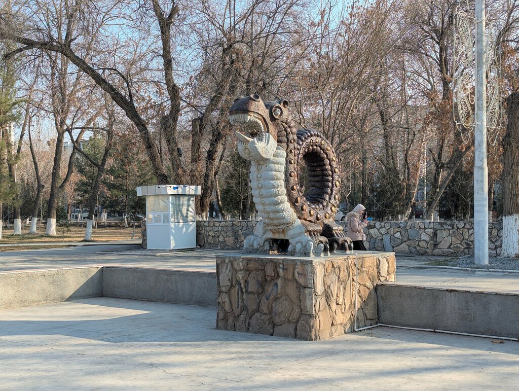 Çeşme Little Dragon Fountain, Nevai, foto