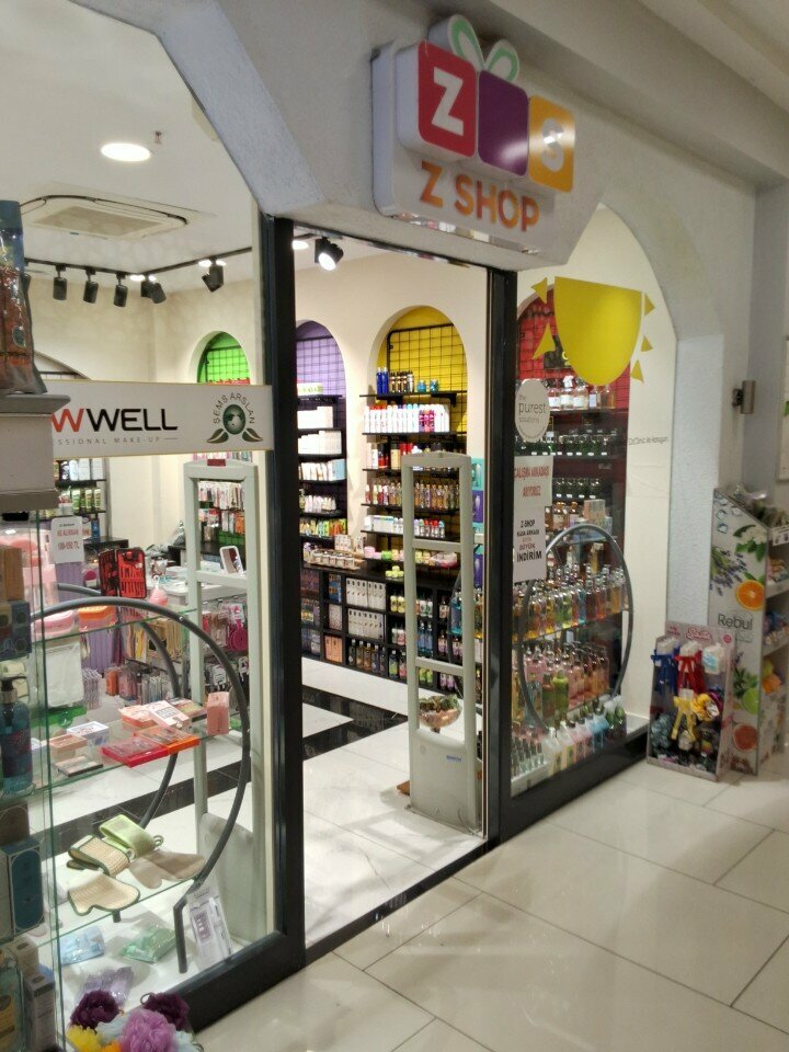 Kozmetik ve parfümeri mağazaları Zs Shop, İstanbul, foto