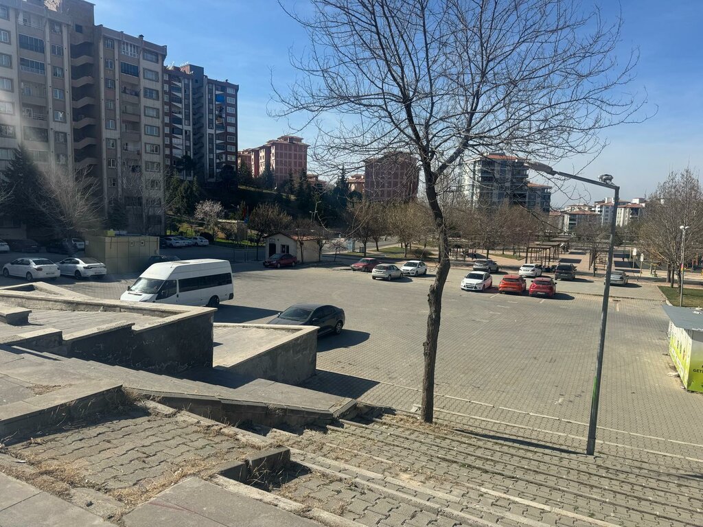 Kültürel etkinlikler için kiralık alanlar Necmetin Erbakan Kültür Merkezi, Gaziantep, foto
