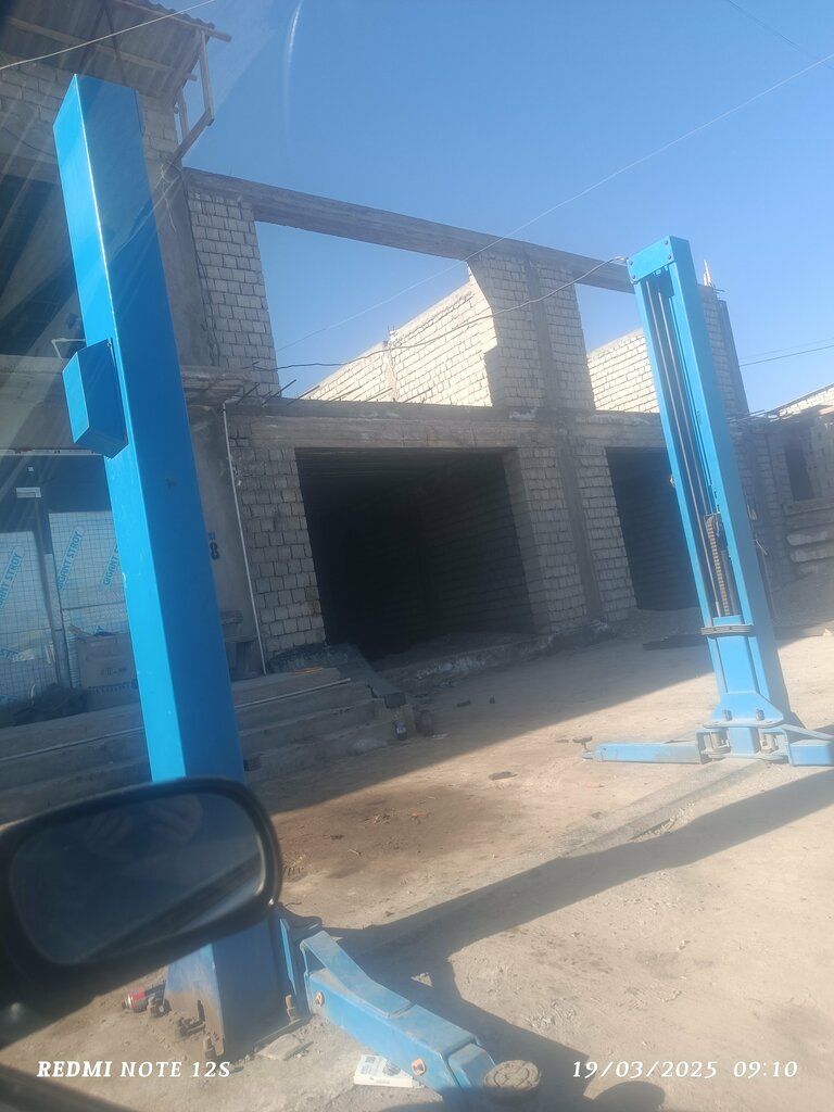Otomobil servisi Сервис Шамсиддин, Surhanderya eyaleti, foto