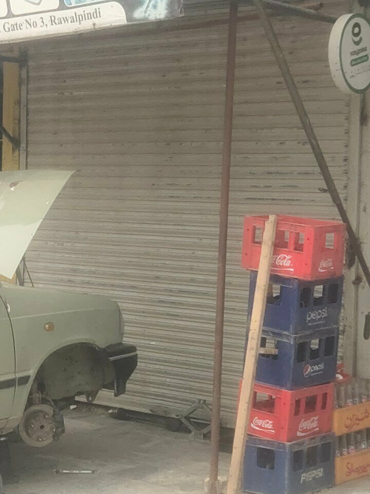 Toptan züccaciye Khan pan shop, Rawalpindi, foto