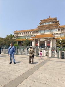 Китайский государственный художественный музей (Direct-Controlled Municipality of Beijing, Dongcheng District), müzeler ve sanat galerileri  Beijing'den