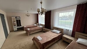 Плюшкин двор (ulitsa Saltykova-Shchedrina No:44, Sevsk), otel  Sevsk'ten