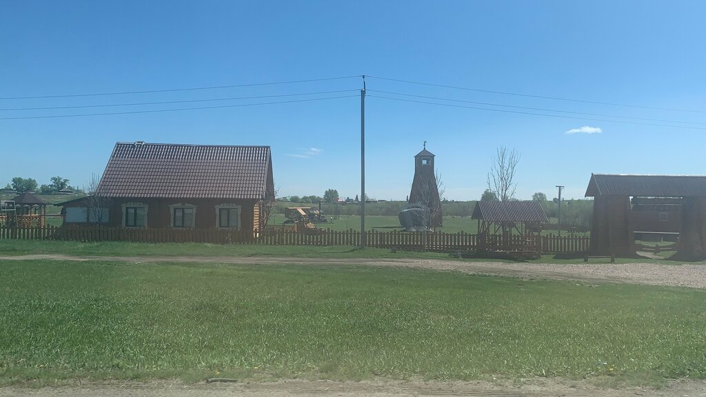 Turistik yerler Фестивальный дом, Novosibirskaya oblastı, foto