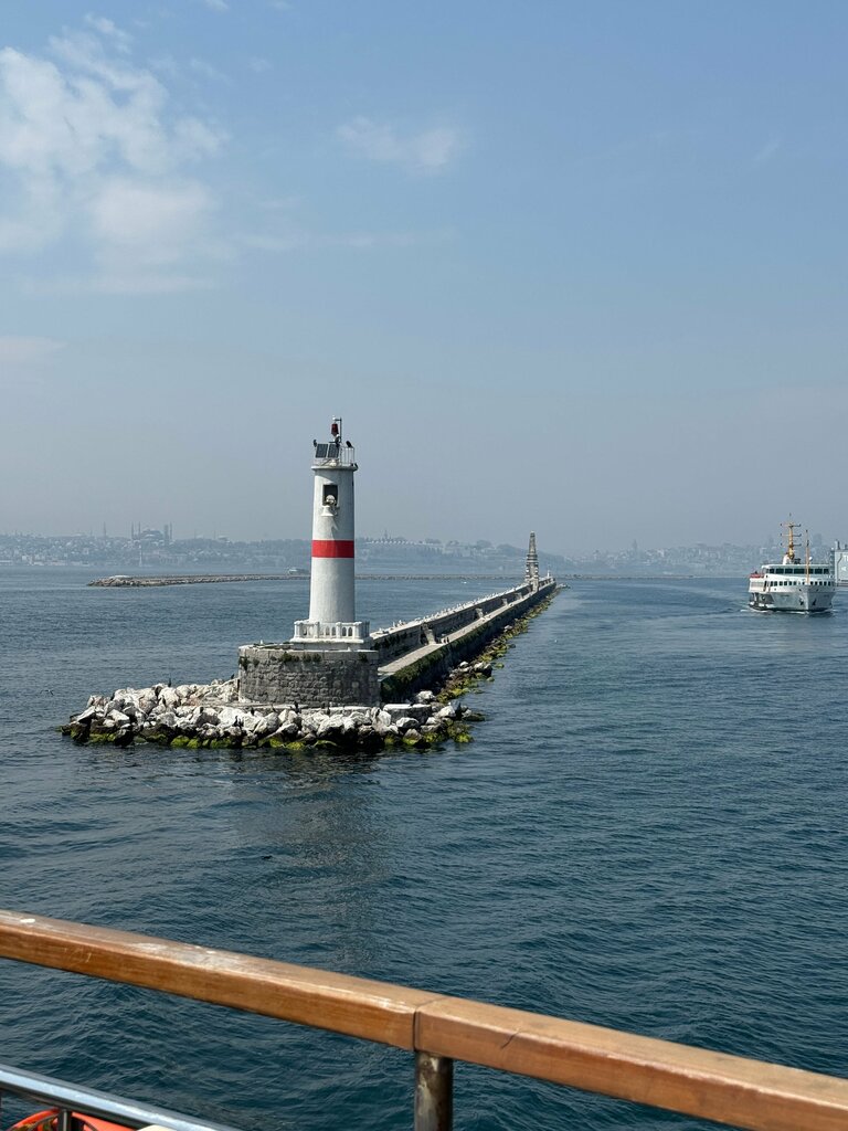 Kargo firmaları Kadiköy iskele, İstanbul, foto