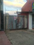 Garaje no estacionar (Santa Cruz de la Sierra, Distrito Municipal 4, Subdistrito 28, Avenida Prefecto Rivas, 493), otopark alanı  Santa‑Krus'tan