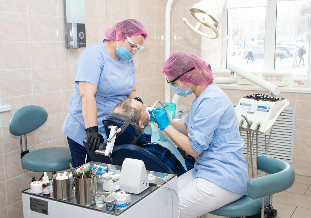 Özel ağız ve diş sağlığı klinikleri ve muayenehaneleri Estedent, Zainsk (Zey), foto