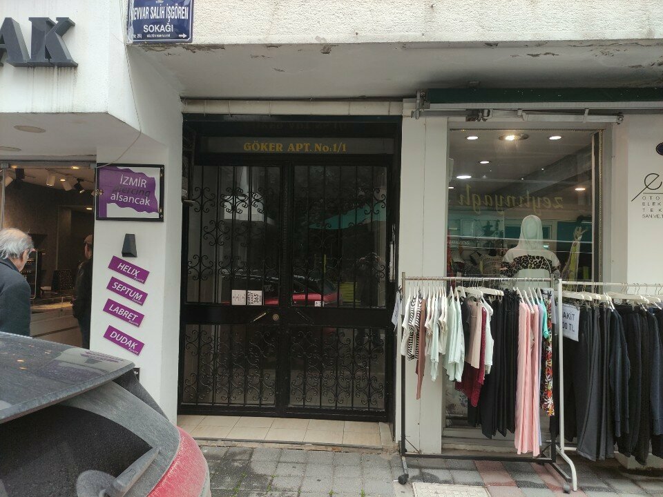 Özel muayenehaneler Prof. Dr. Bülent Ertuğrul İnfeksiyon hastalıkları ve klinik mikrobiyoloji uzmanı, İzmir, foto