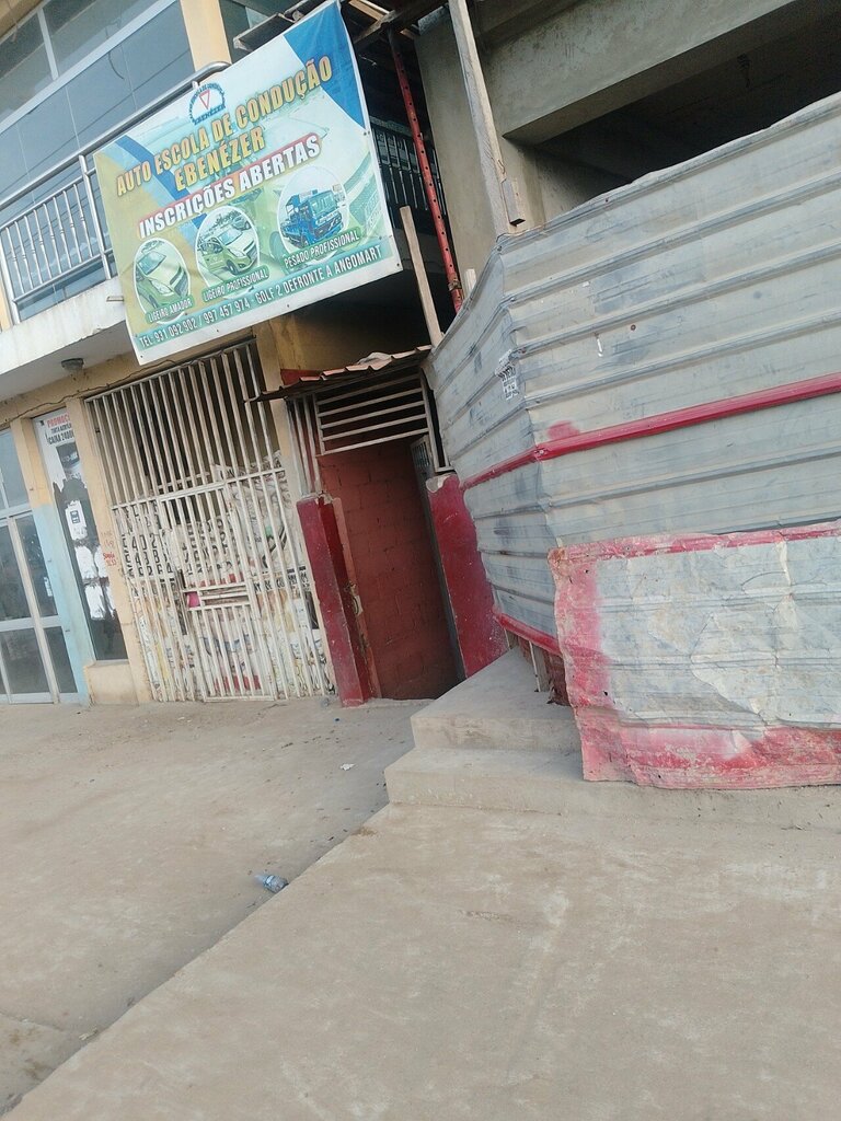 Sürücü kursları Ebenézer, Loanda, foto