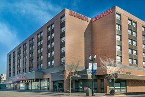 Ramada Plaza by Wyndham Prince George (British Columbia, City of Prince George, George Street), otel  Prince George'den