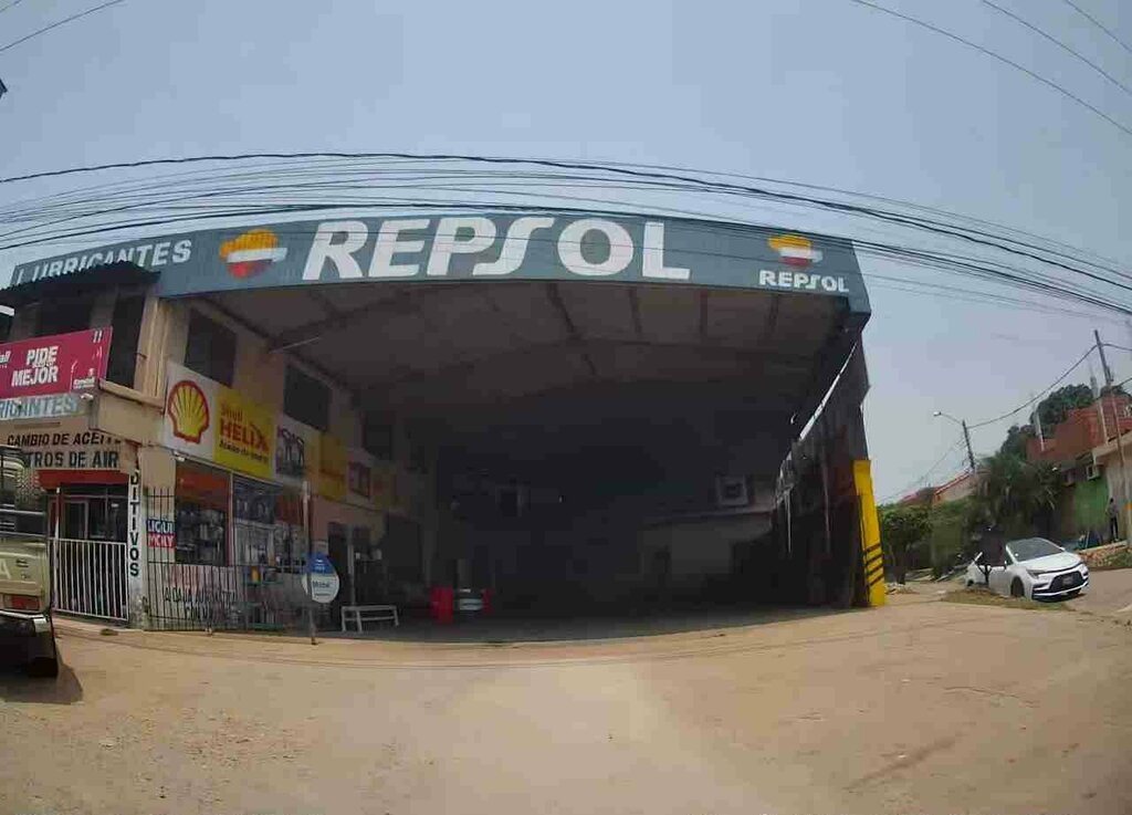 Otomobil servisi Mechanical Workshop, Santa‑Krus, foto