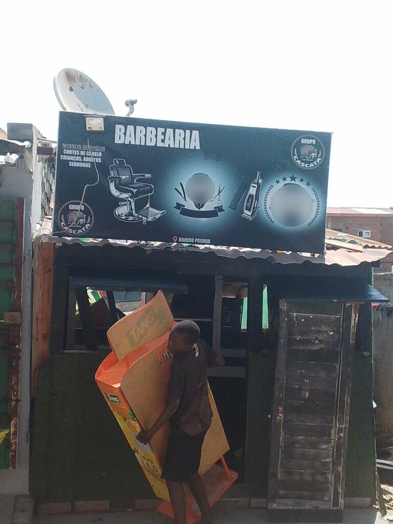 Kuaförler Barbearia, Loanda, foto