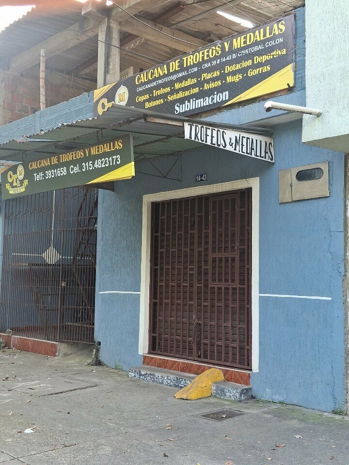 Hediyelik eşya mağazaları Caucana Trophies and Medals, Cali, foto