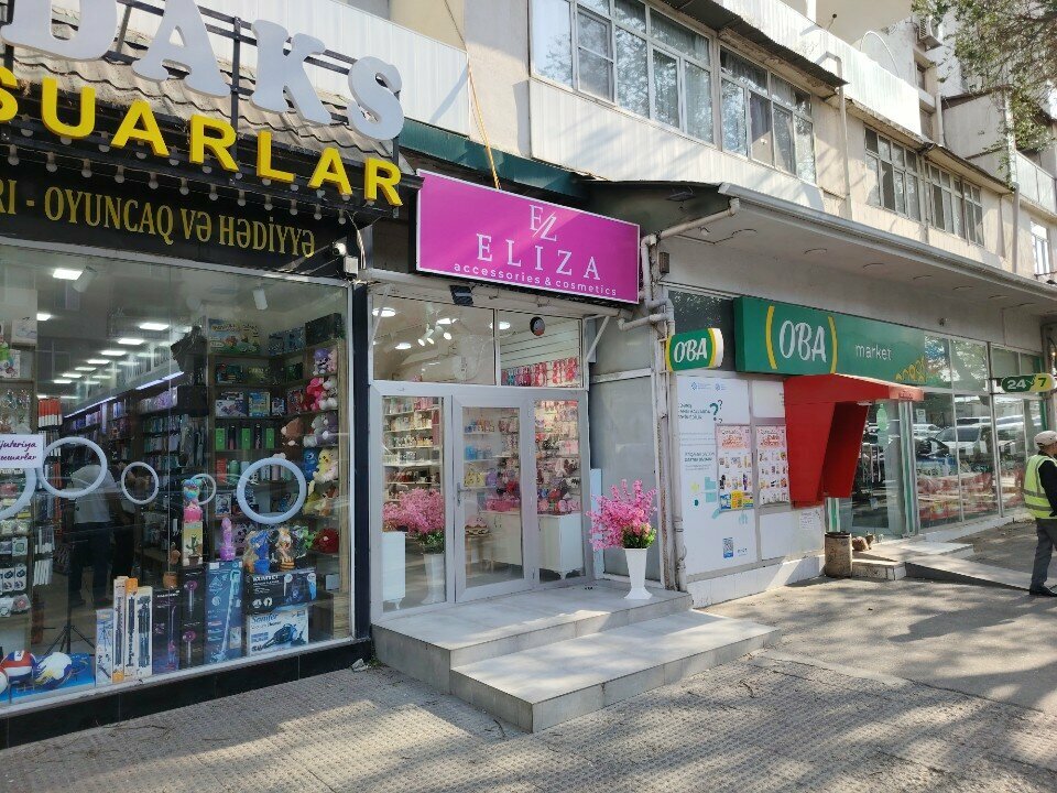 Bijuteriler Eliza, Bakü, foto