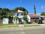 Clínica Bucal Odontologia Bucomaxilofacial (Santa Cruz de la Sierra, Distrito Municipal 11, Subdistrito 8, Avenida Ejército Nacional, 420), özel ağız ve diş sağlığı klinikleri ve muayenehaneleri  Santa‑Krus'tan