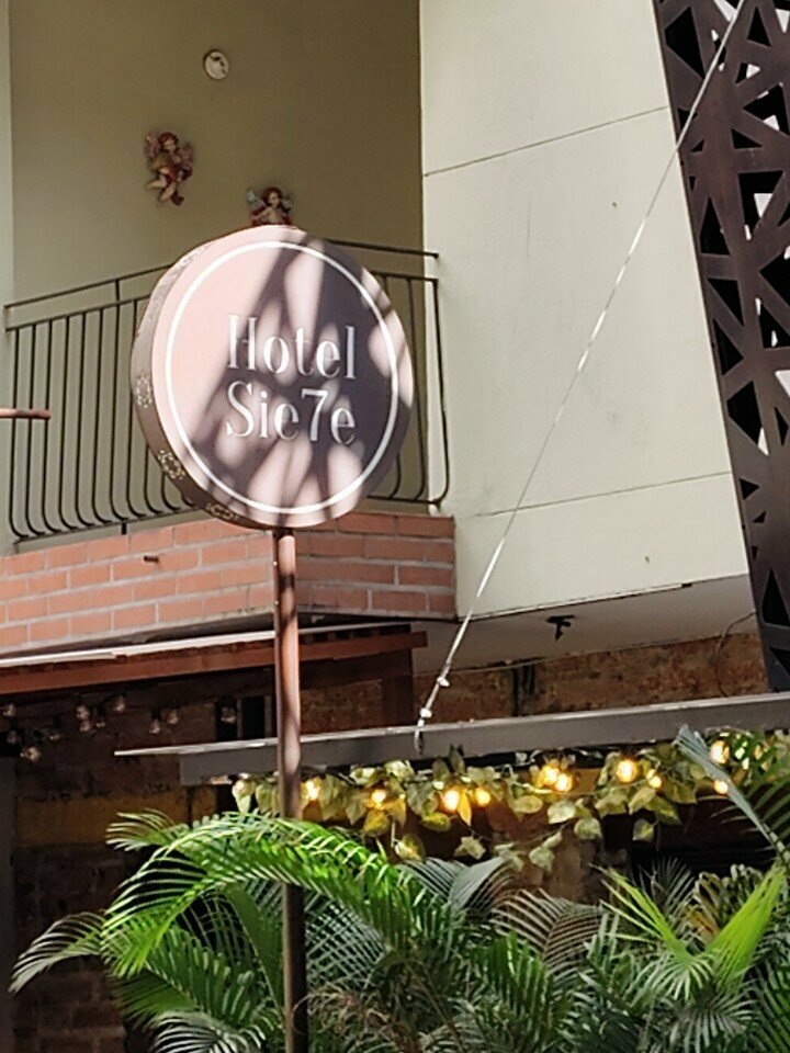 Otel Hotel Sie7e, Medellin, foto