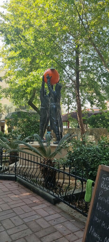 Vitamin bar Atomhane Tropikal Vitamin, Alanya, foto